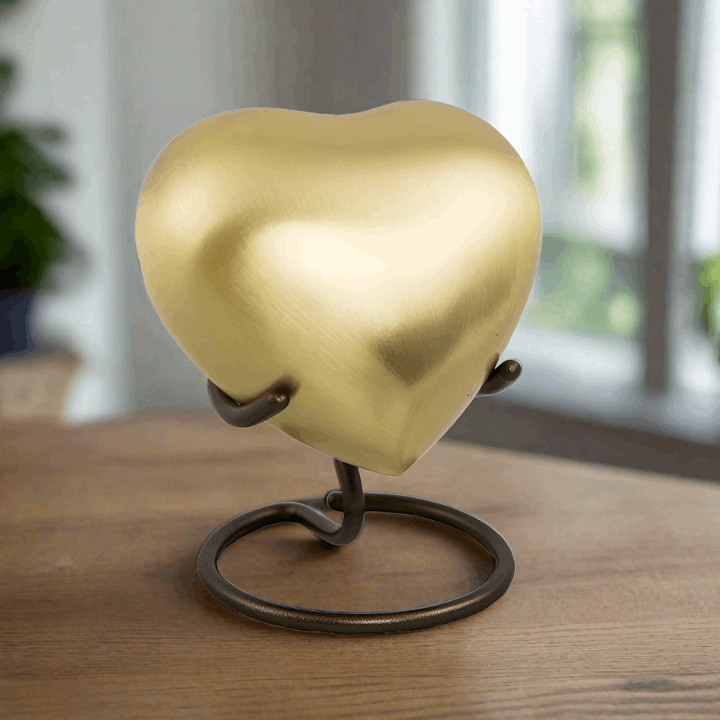 Cremation Heart Keepsakes With Stands - OneWorld Memorials™